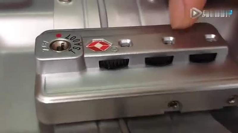 旅行箱锁密码破解视频
