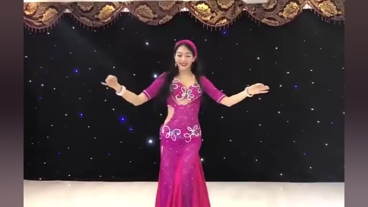 一气呵成,一场完美的肚皮舞演出国际肚皮舞大师表演