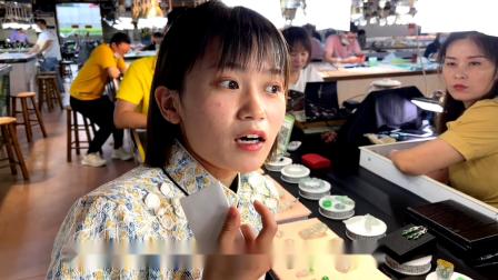 半年前入手的翡翠手镯,暴涨几十万,老哥嫌少还不肯出