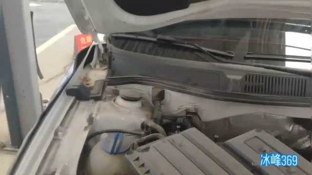 自己动手更换2013款大众朗逸空调滤芯