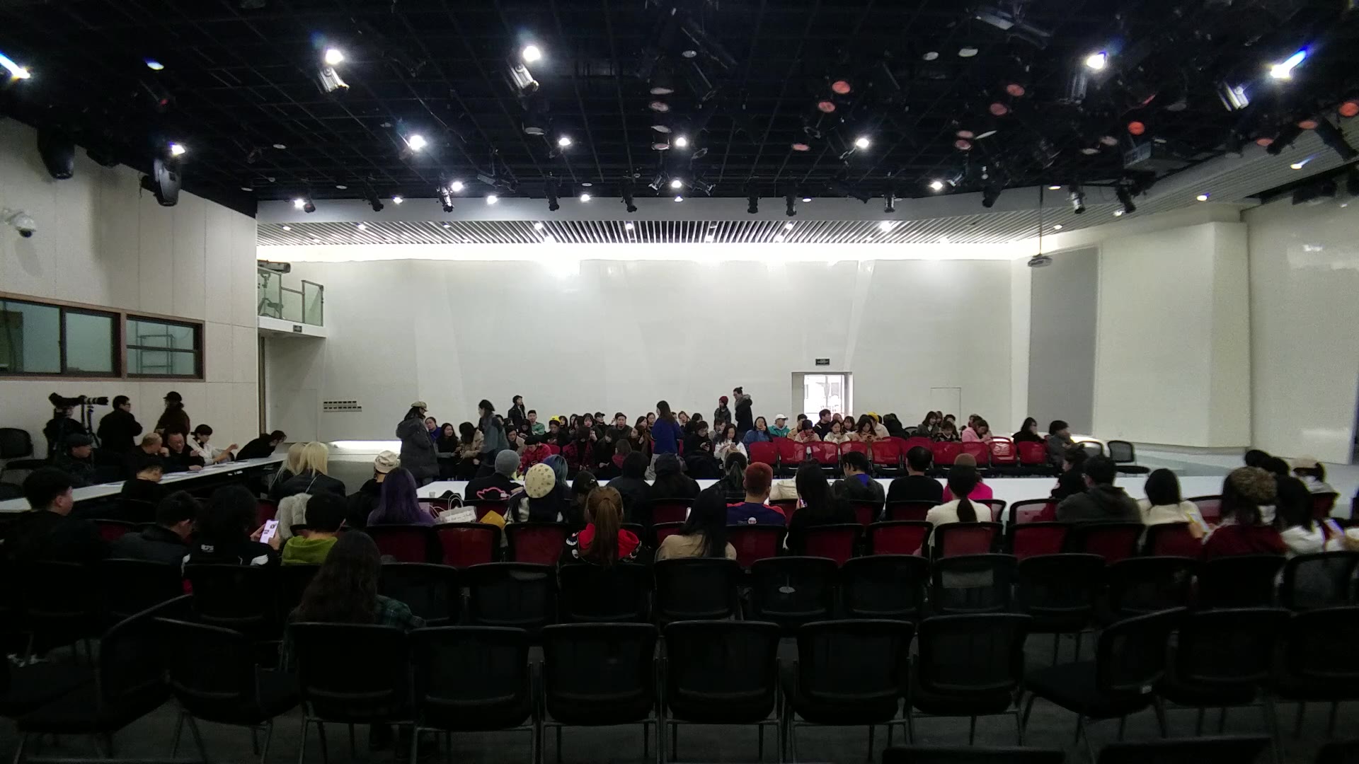 东华大学服装设计17级采风秀