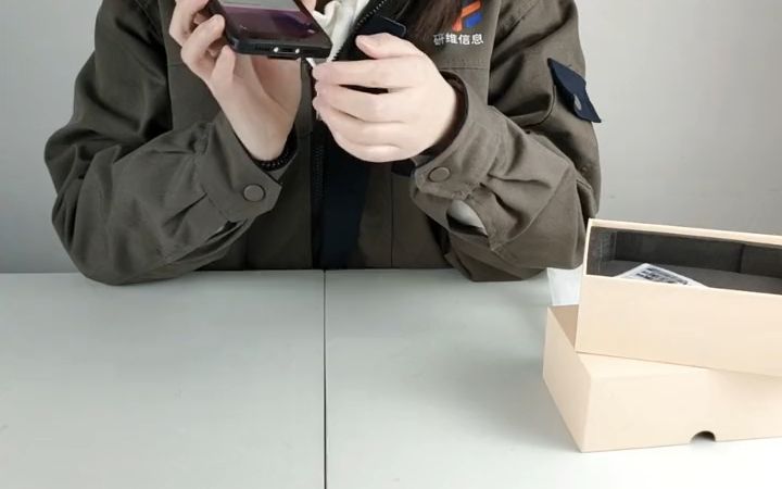 6寸安卓系统手持终端机PDA_数据采集器_一维码二维码扫描手持机。...