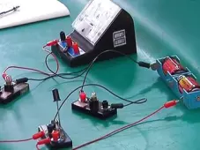 试题4 用电流表测并联电路中的电流