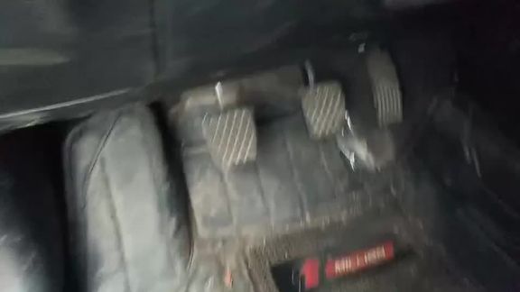 帝豪手动挡,左边离合,刹车,油门 一定要分清「来自懂车帝车友圈」