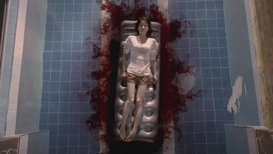 离奇命案接连发生,畅销漫画竟是杀人实录,一部漫画引起的血案