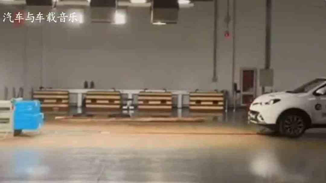 MG GS名爵锐腾SUV碰撞测试,看完后哭了