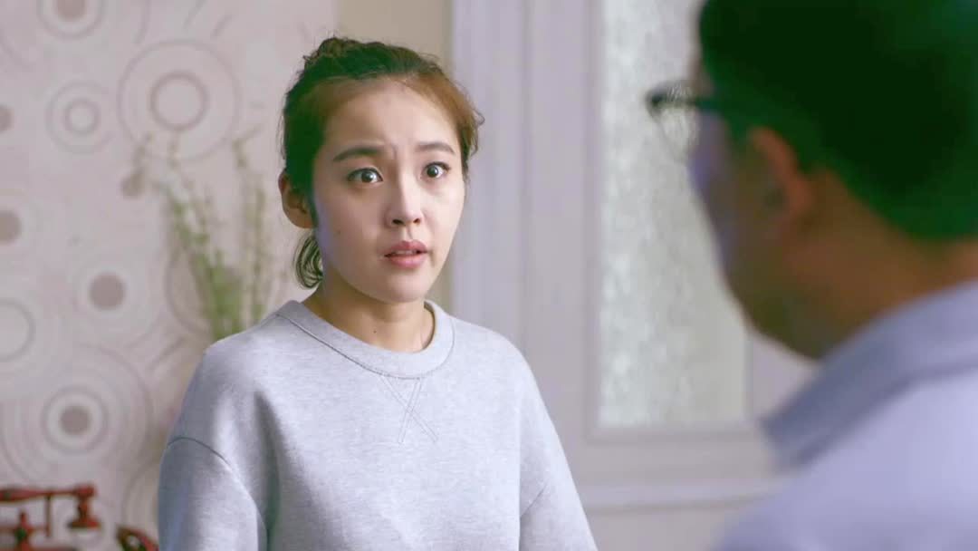 我的老爸是奇葩:女儿偷拍广告,结果在电视上一播,老爸心脏病犯了