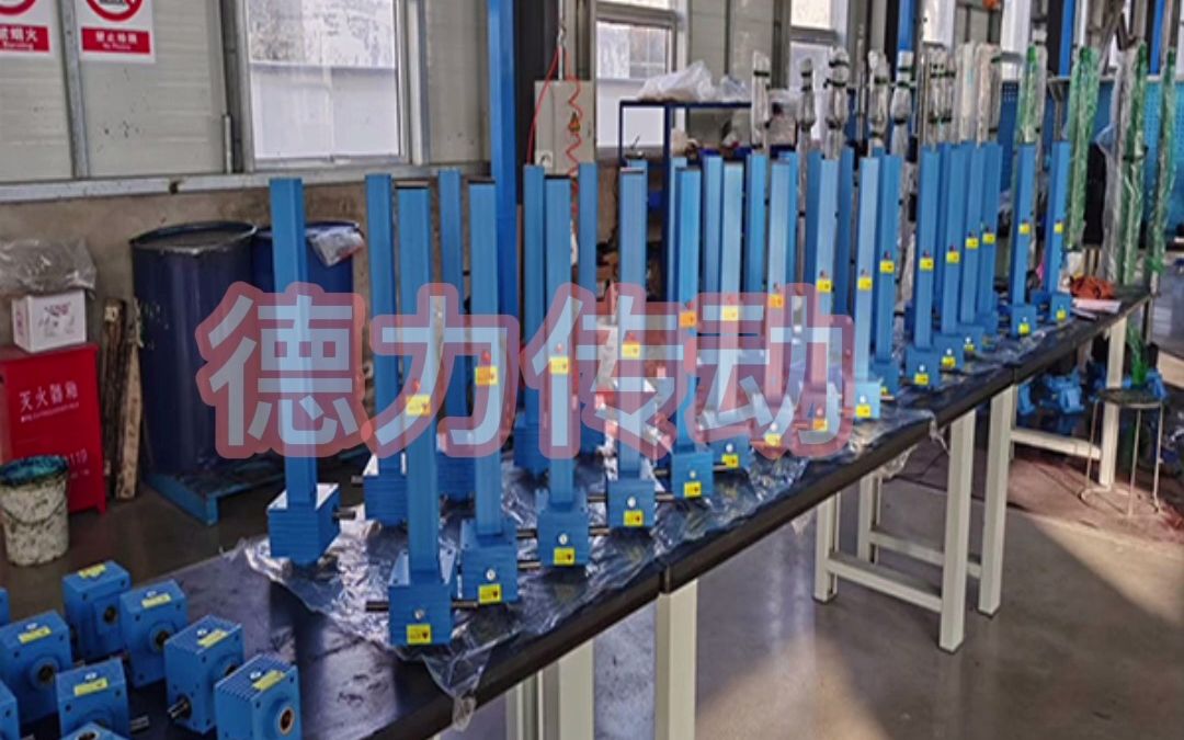 丝杆升降机是如何组成的