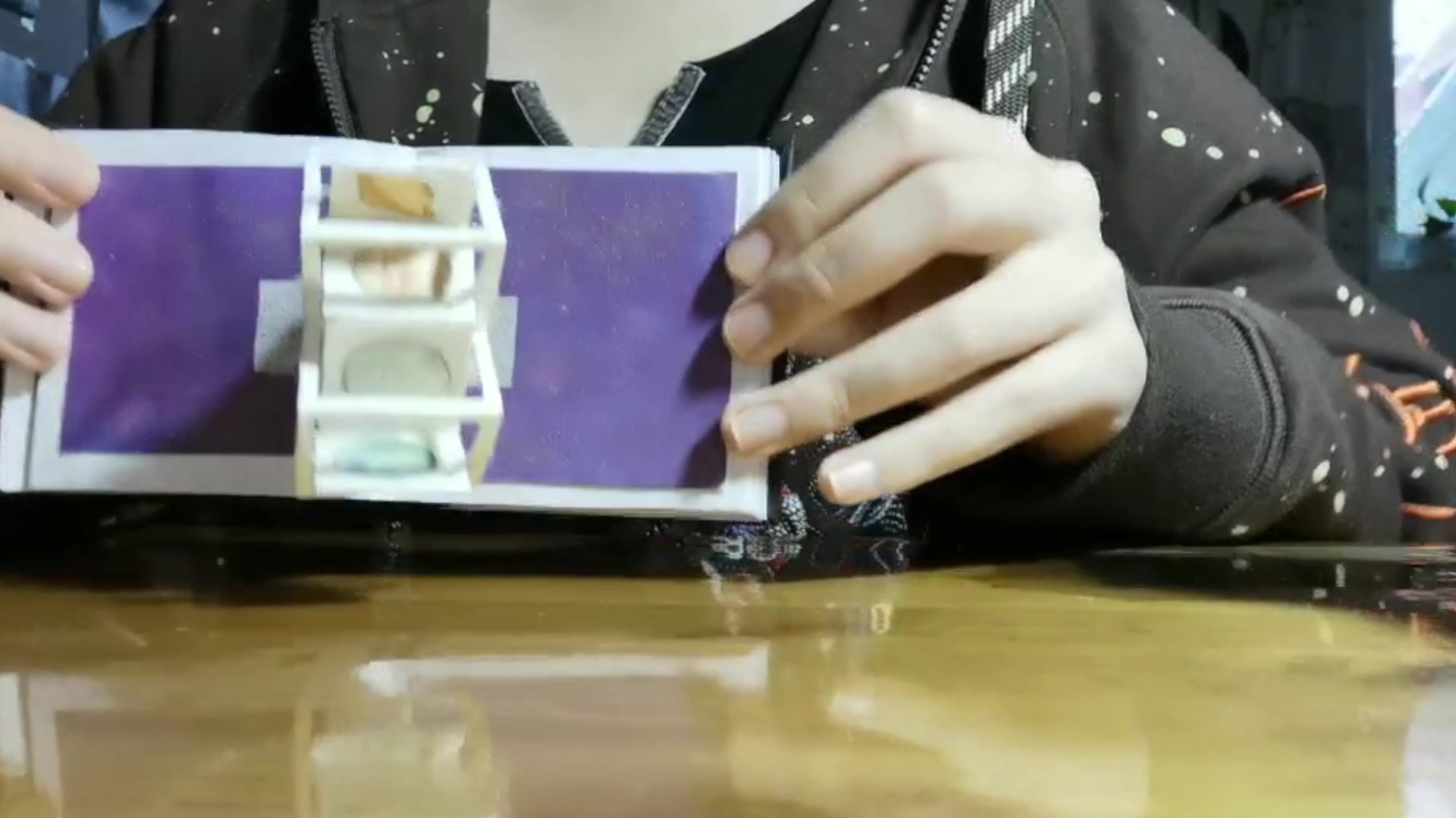 「行星地球大事记」我把网课的期末作业做成了立体书?!