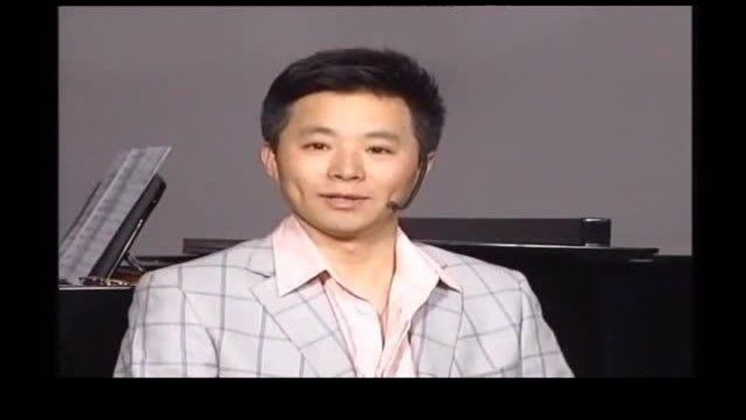 ktv必点歌曲_ktv男生好唱的歌_麦克风怎么在电脑上唱歌