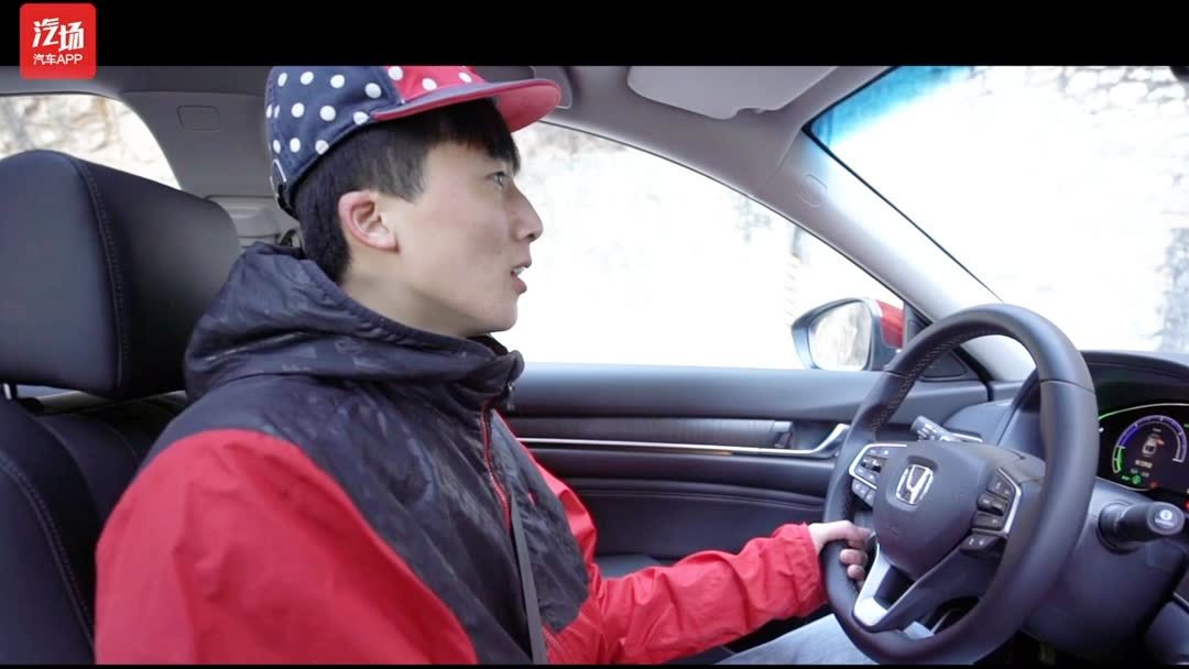 换挡形式有很多,按键换挡算一个