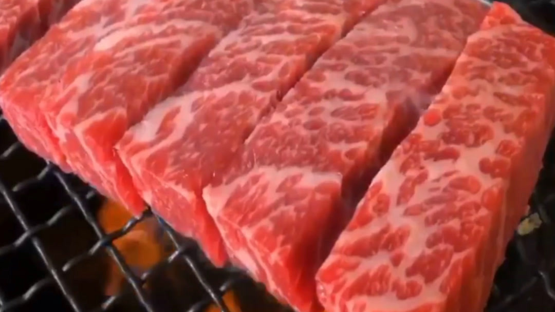 无骨短排骨和猪肉短排骨