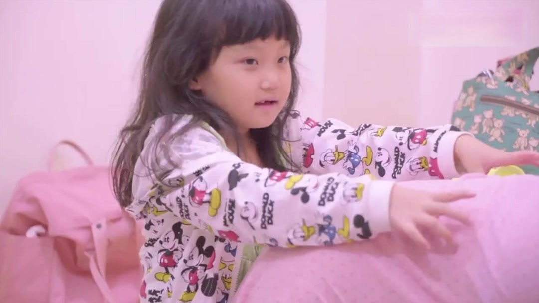 产房实拍产妇水中分娩的前前后后,看完更懂母爱的伟大之处!