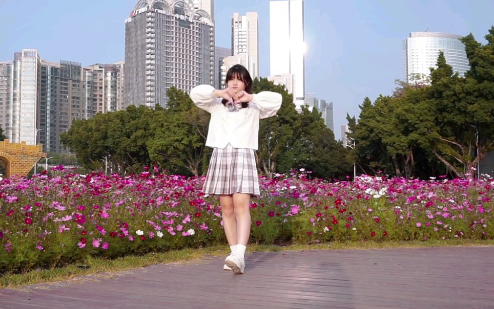 【初心love】副歌翻跳➕手势舞 纪念我最爱的 消失的初恋