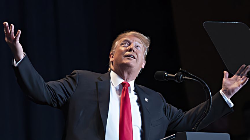 特朗普谈第四次遭刑事起诉:美国现在腐败又糟糕 正被全世界嘲笑