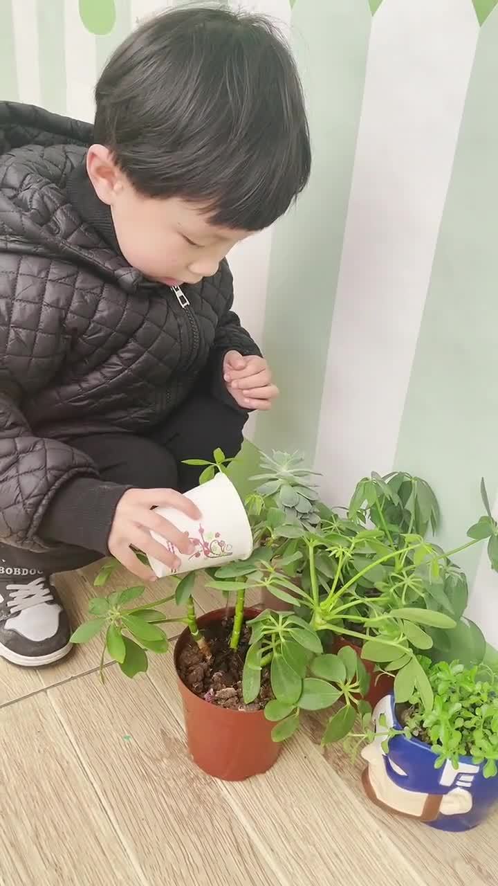 3月22日世界水日我是小小宣传员节约用水水是生命之.