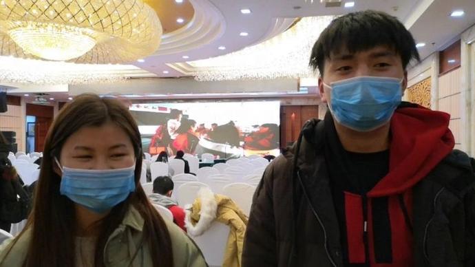 果然视频|大学生志愿者:尽己所能回乡帮助小朋友