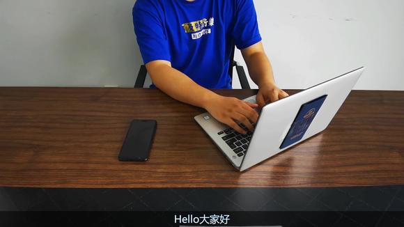 【坚果J9投影仪】在家也能感受影院级观影