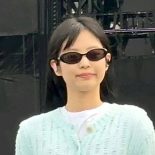 Rosymee 