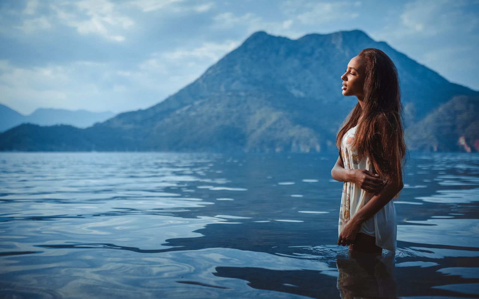 俄罗斯摄影师Ivan Gorokhov 人像调色LR预设使用教程