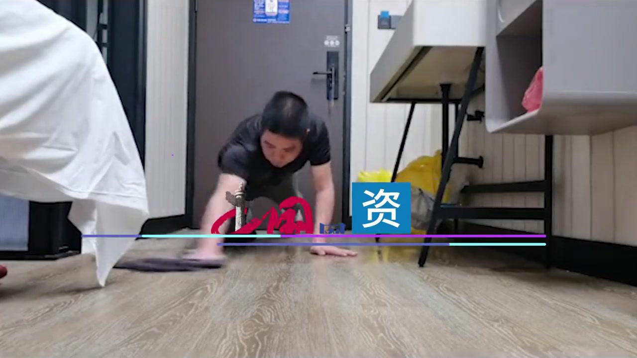 隔离男子在酒店房间洗空调刷马桶:没事干,今天准备坐窗边数汽车