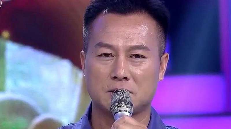 农村父母生了4个孩子,小伙直言吃一次白馒头,就感觉跟过年一样
