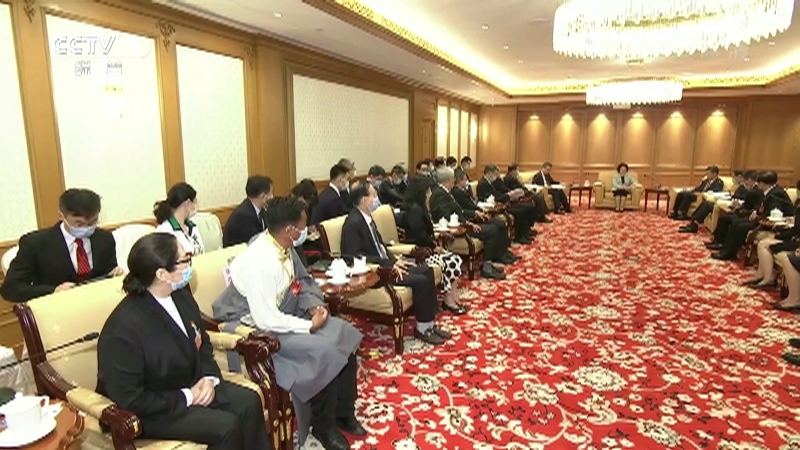 [视频]孙春兰在会见优秀教师代表时强调 弘扬尊师重教传统 建设高素质...