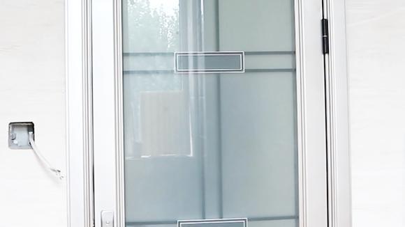 卫生间安装这种门是最合适的,毕竟防水、隔音效果都不错!