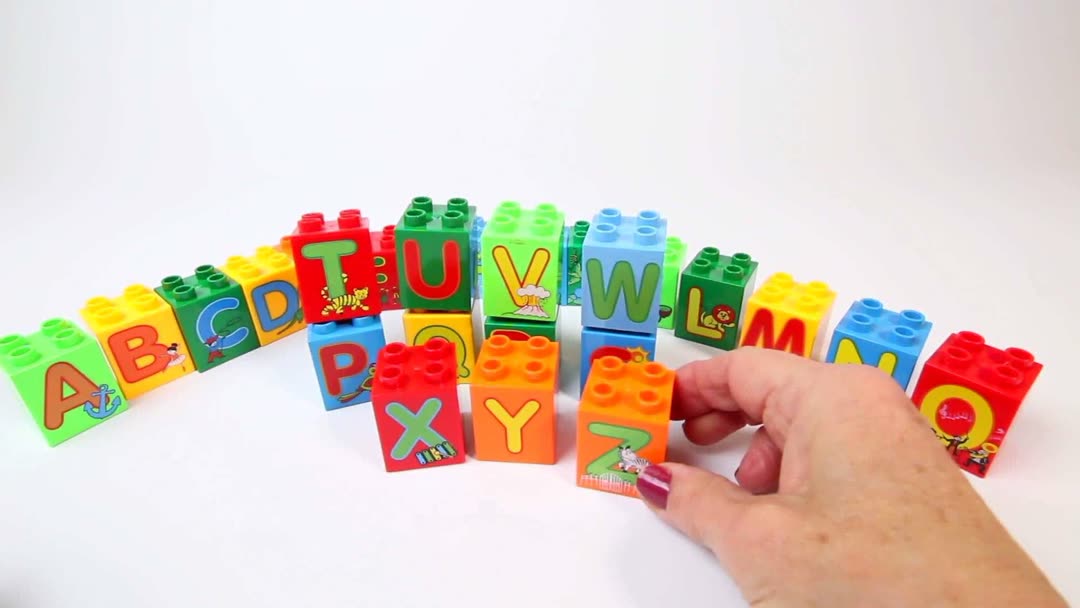 儿童益智 乐高积木玩具教小朋友认识26个英文字母
