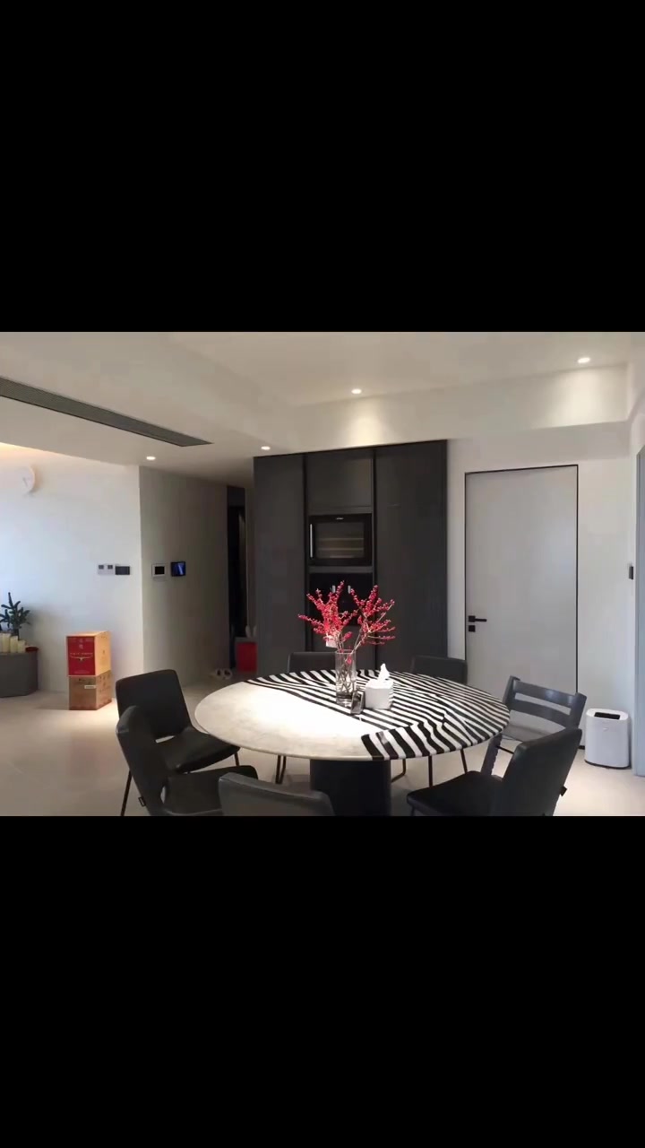 ߏ�TATA客户家实景小复式无框门实装图 极简ins风 nice❣️