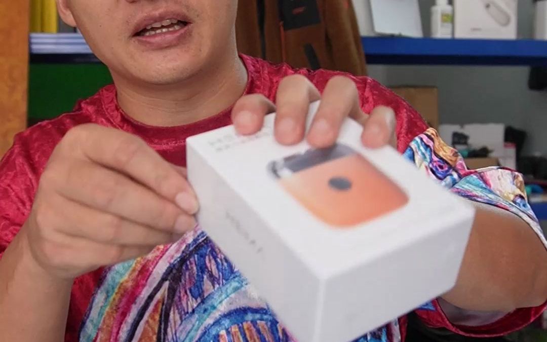 便携式电动剃须刀,只需10秒剃干净