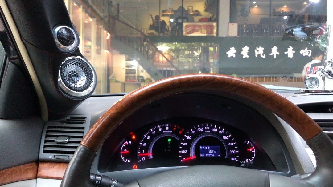 第六代凯美瑞改装后音质的视频