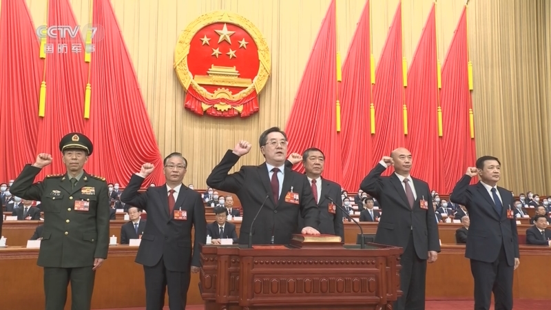 [国防军事早报]十四届全国人大一次会议举行第五次全体会议