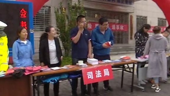 下花园区开展“安全生产咨询日”活动