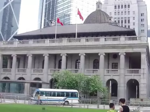 香港中银大厦前拍景