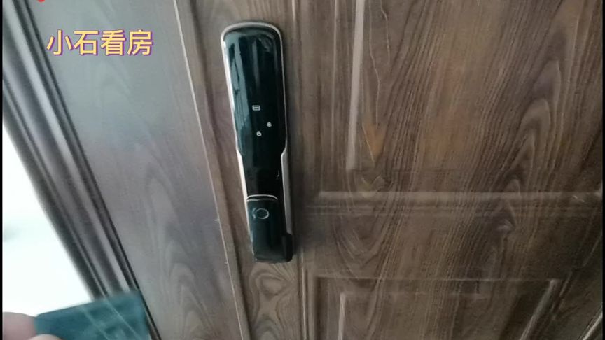 #房屋出售 #榻榻米房间 #鞋柜 #现代黑白灰 #木地板安装