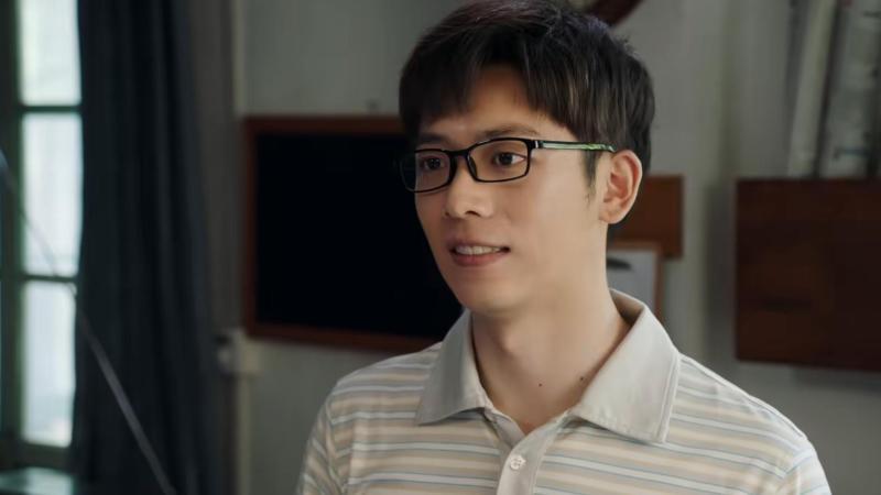 灿烂的季节:高材生写新闻稿,竟然弄成了叙事诗,真是眼高手低