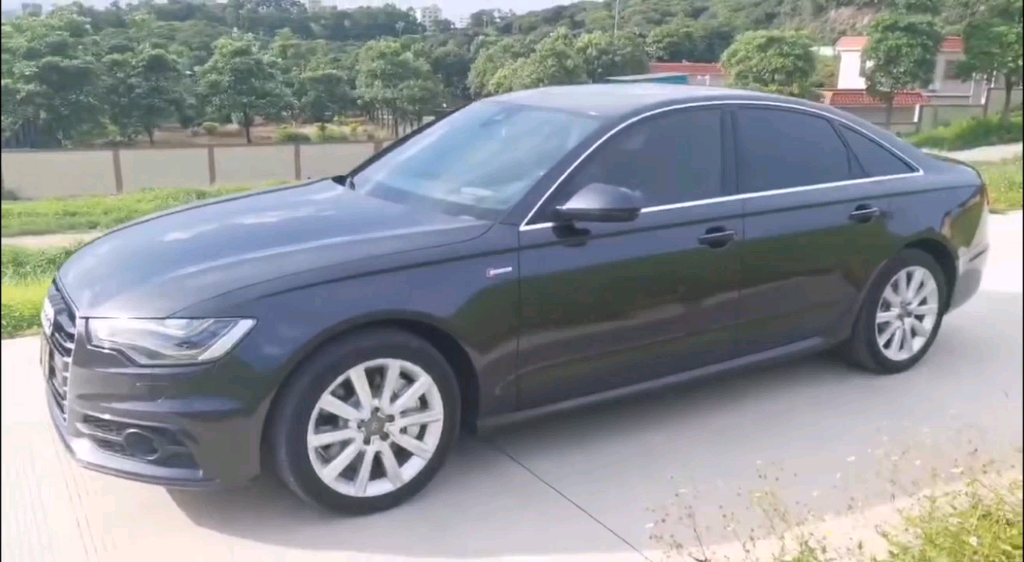 14奥迪 A6 黑外黑内 标轴美版3