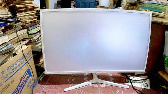 坏掉的液晶显示器别扔了,改装下大有用处,很多人都想不到吧