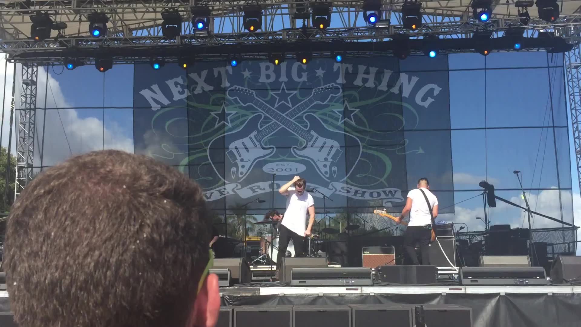 Young rising sons - Turnin' 现场 听前奏就知道非常好听