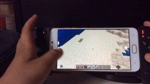 第一次用手柄玩#我的世界