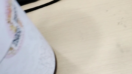 泡牛蒡茶喝