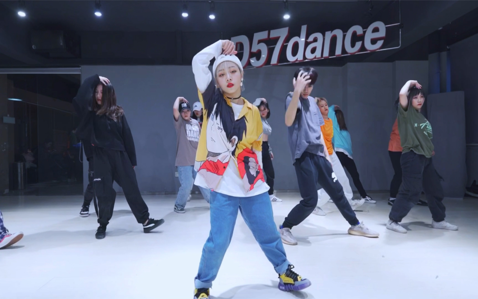 岁月神偷完整版!Ava编舞