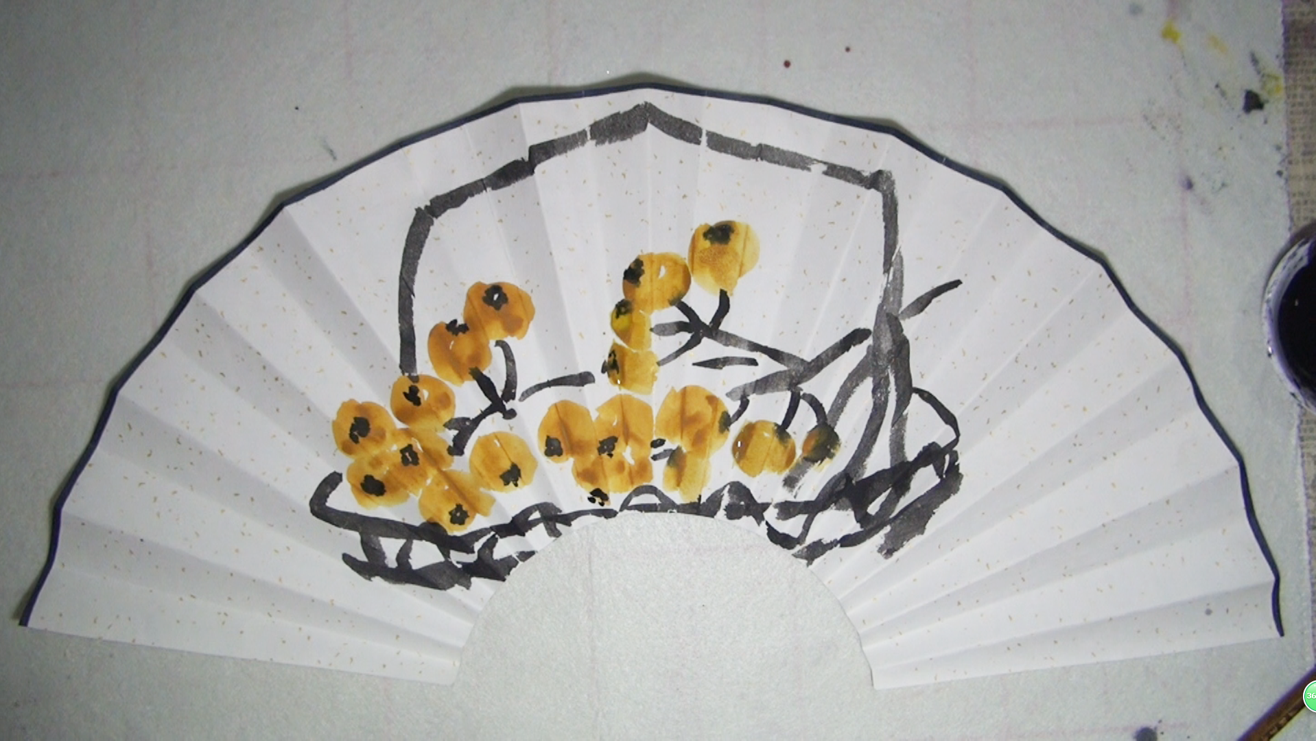 20轻松学画水墨画枇杷的画法