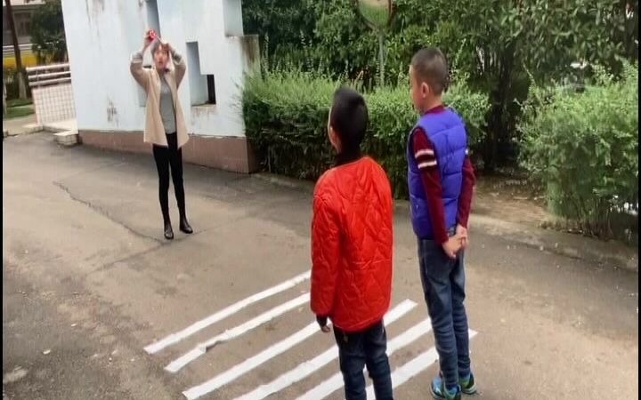 情景模拟训练《交通安全》