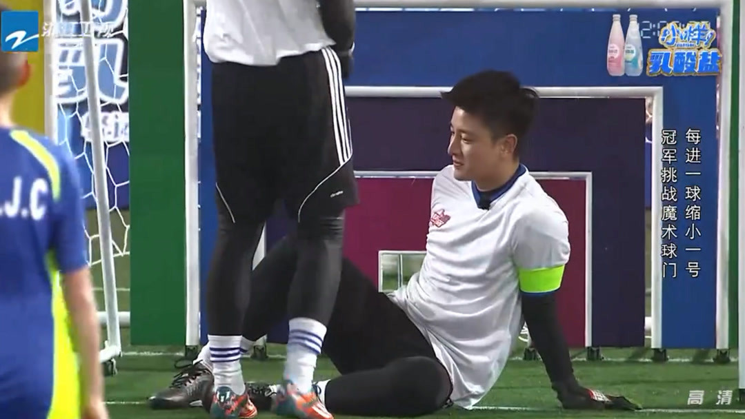 卡卡射门神准,贾乃亮怀疑人生,这又进了?