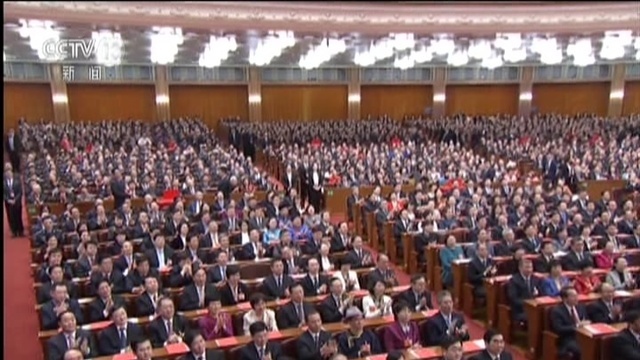 十三届全国人大一次会议选举产生新一届国家领导人 习近平全票当选...