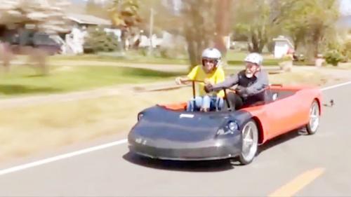 神器四轮电动车,能运动能飙车,还能解决身体难题