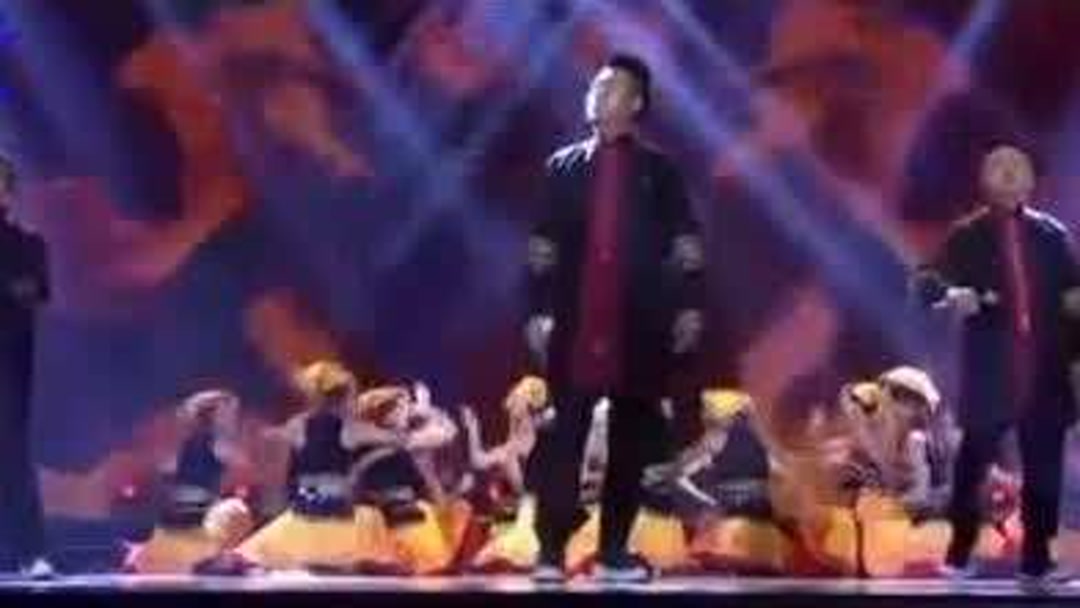 最新版的一首彝族歌曲《不要怕》听醉了