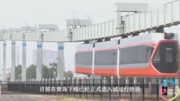 中国第一辆悬挂式单轨列车,离地10米倒挂空中,载客可达五百余人